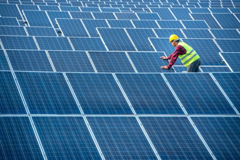 Commercial Solar - Reliable Commercial Solar Solutions